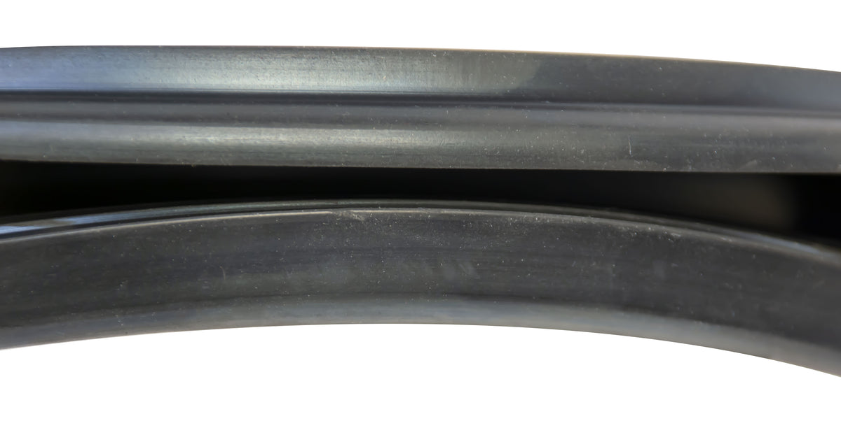 Windshield Seal (w/o Groove); 1941-48 Closed Car – Bob Drake
